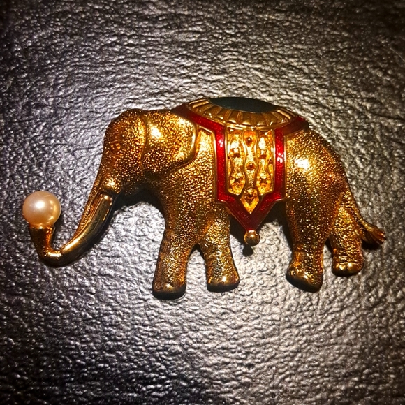 Monet | Jewelry | Vintage Monet Elephant | Poshmark